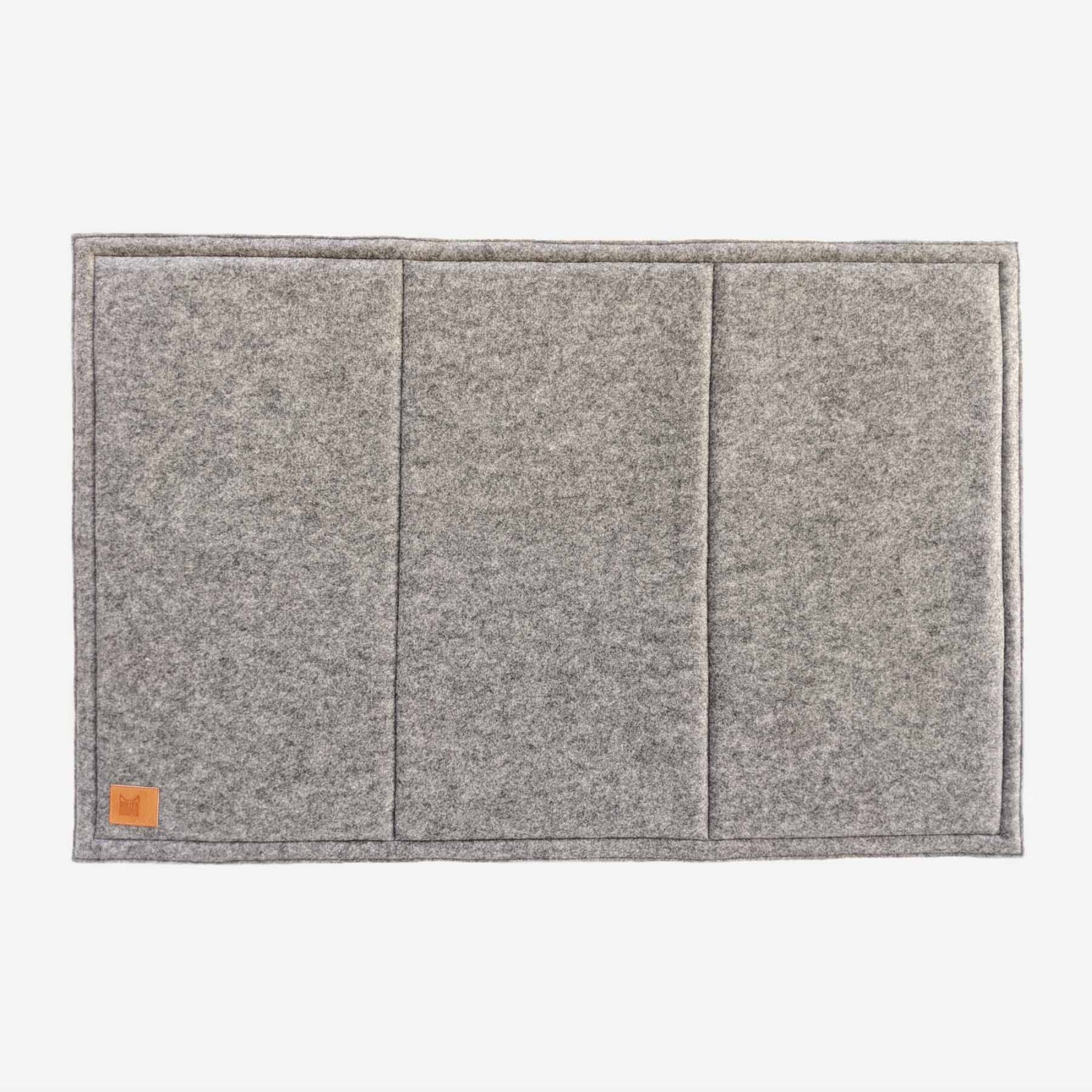Foldable Dog Travel Mat/ Dog Day Bed / Washable Crate Cushion / Indoor ...