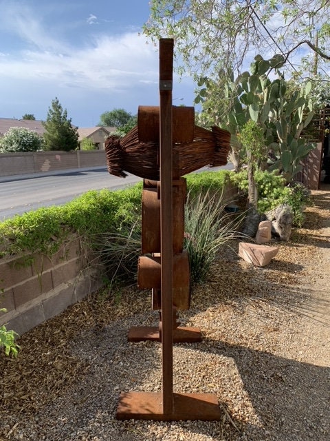 Steel Patio Garden Totem - Etsy