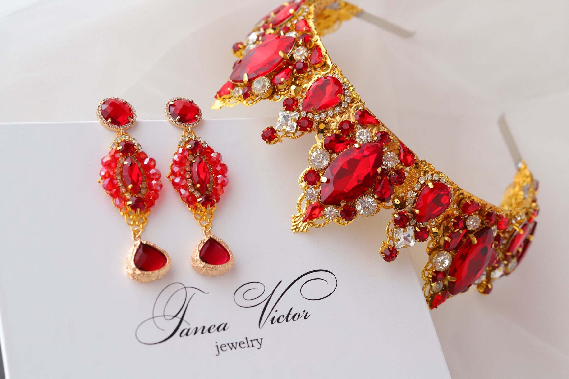 Gold Kronen Stirnband, Gold und rubinrote Krone, Tiefrote Krone, Rote ...