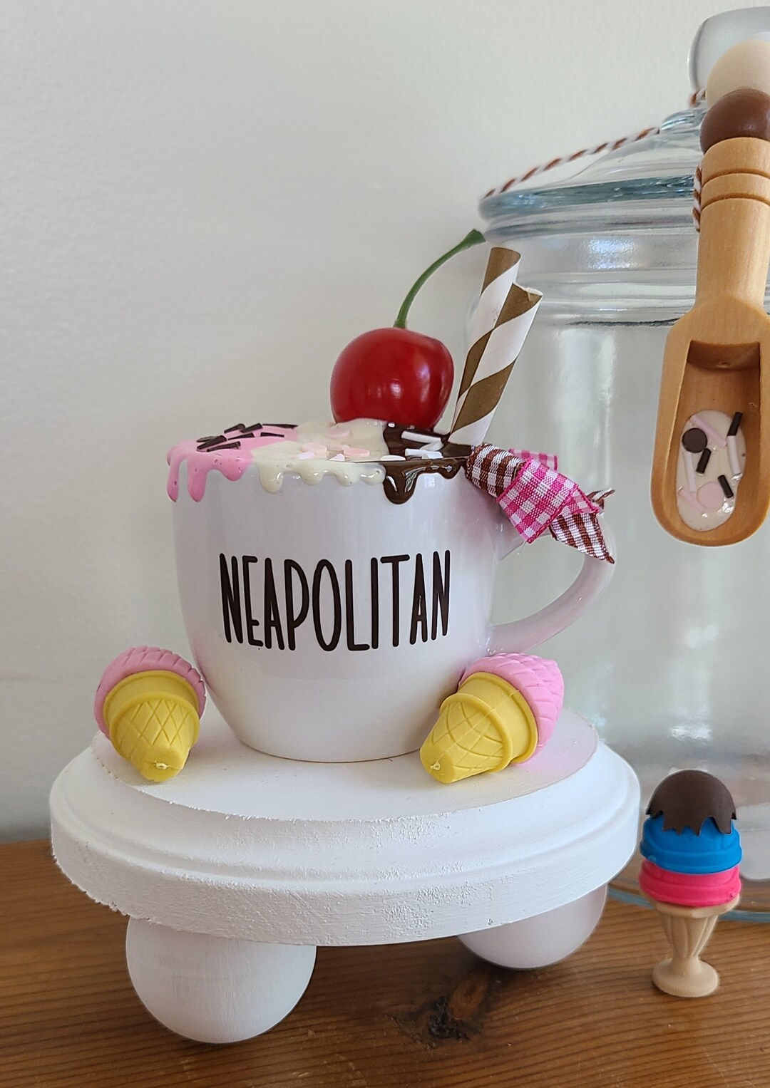 Neapolitan Mini Mug Tiered Tray Set: Ice Cream Garland Décor - Etsy