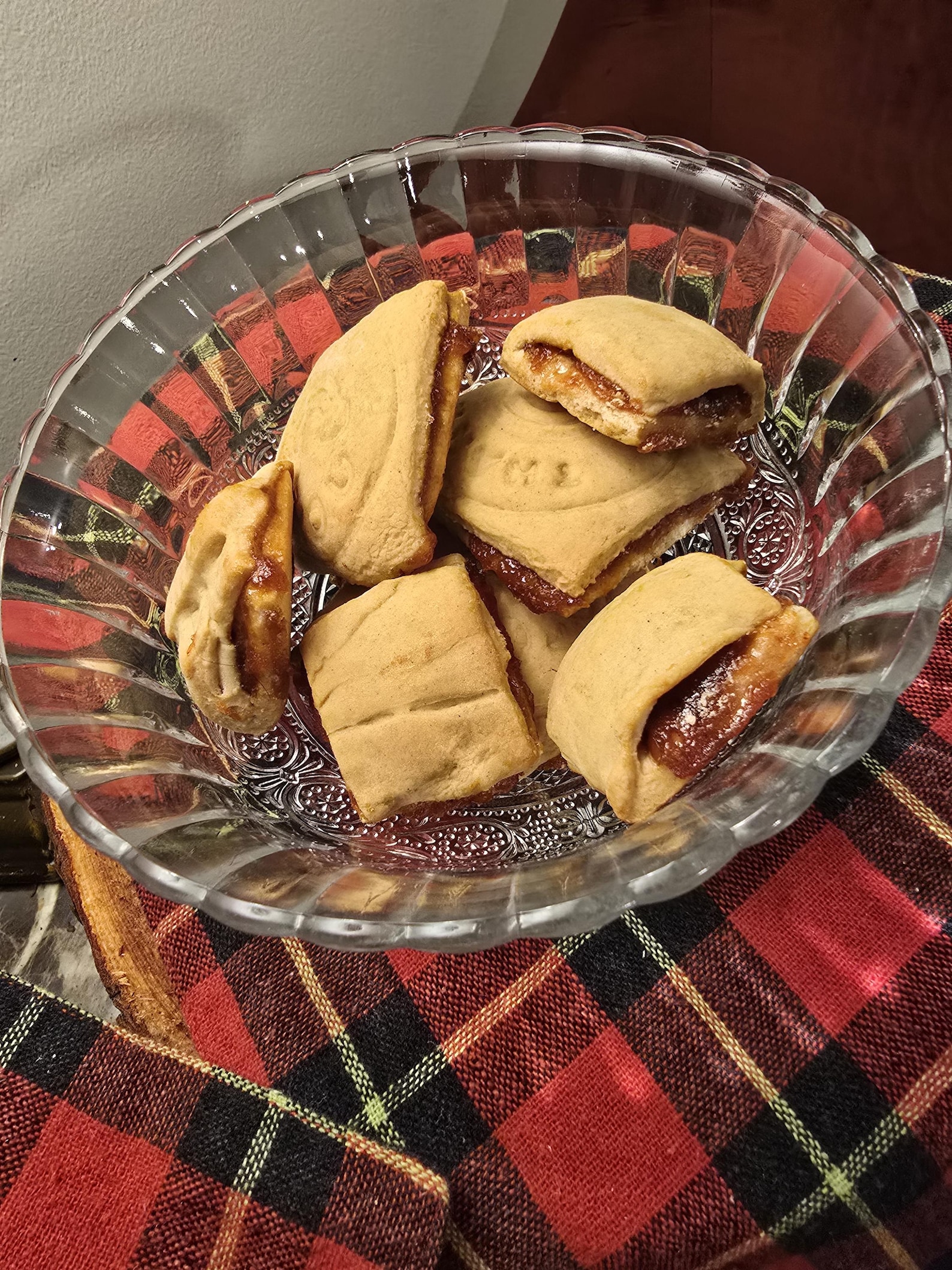 Galletas De Guayaba Y De Guayaba Con Queso Blanco (guava Cookies and ...