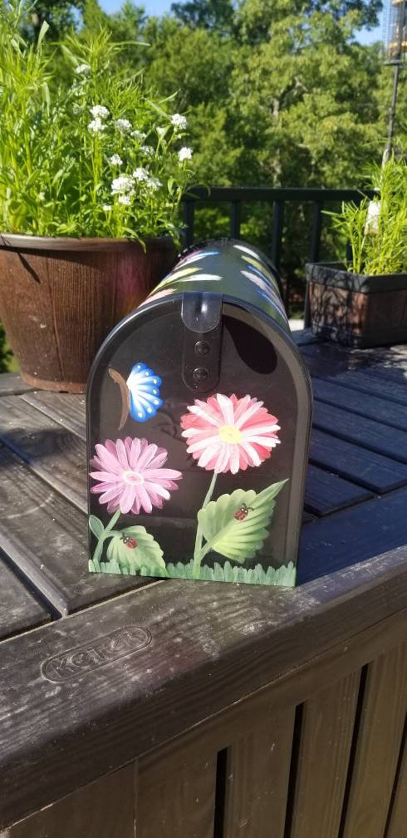 Wild & Colorful Gerber Daisies Hand Painted Mailbox - Etsy