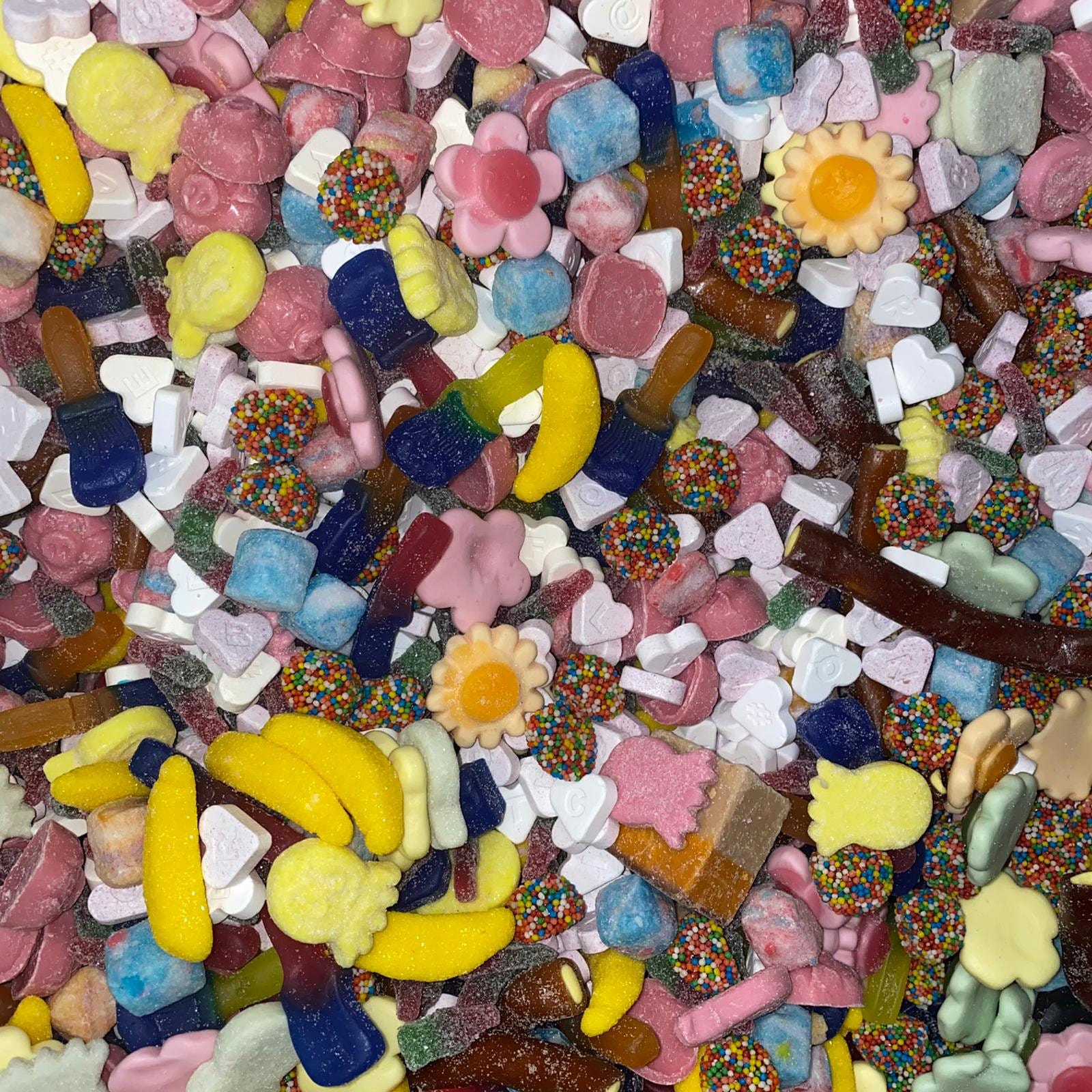 Everything 'N' Anything 1kg Bag Sweet Mouthful Mixes - Etsy UK