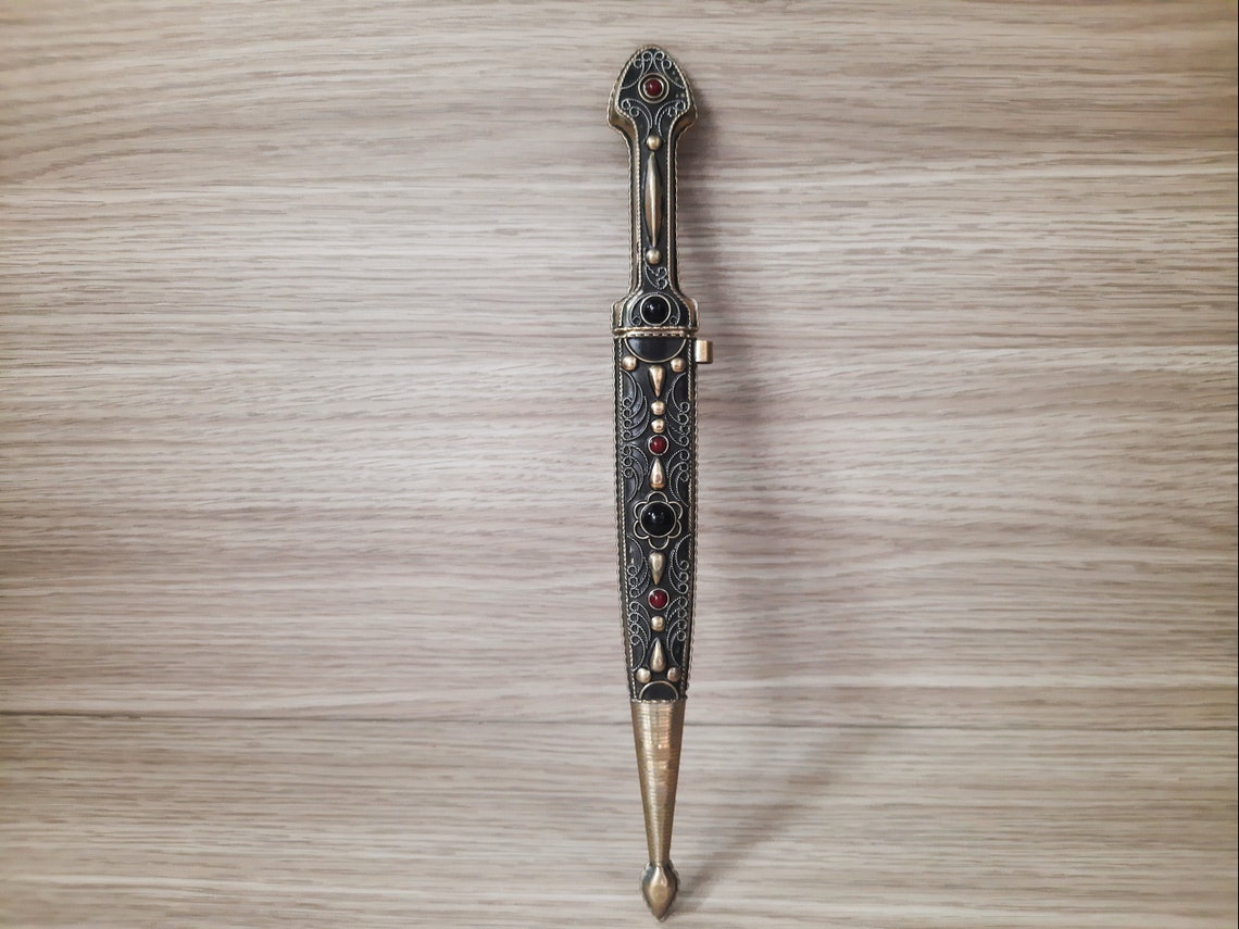 Daggers Fantasy for Womans With Ornate Medieval unshaven. - Etsy