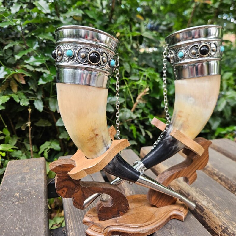 Engraved Viking Drinking Horn Set, Beech Wood Stand, Wedding Gift - Etsy