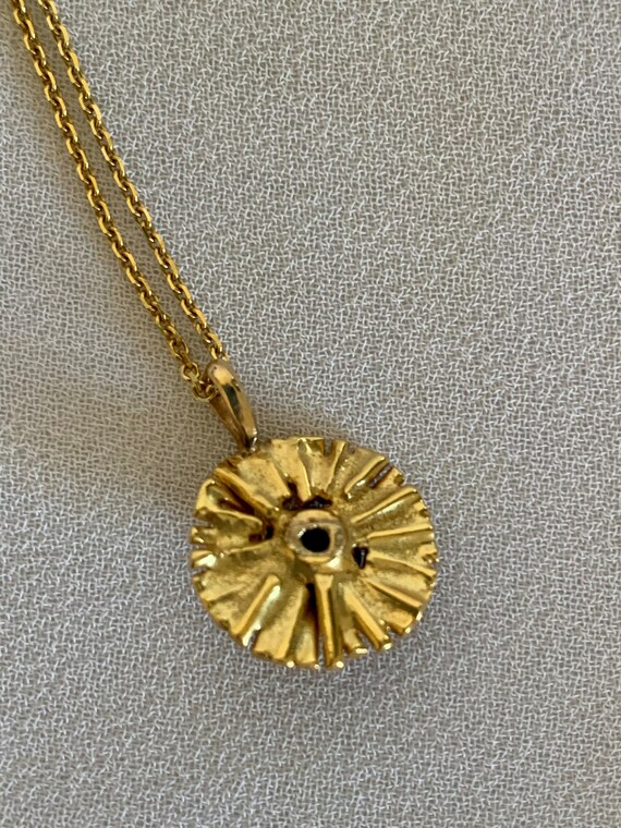 14K Yellow Gold Sunburst Pendant with Synthetic Sapph… - Gem