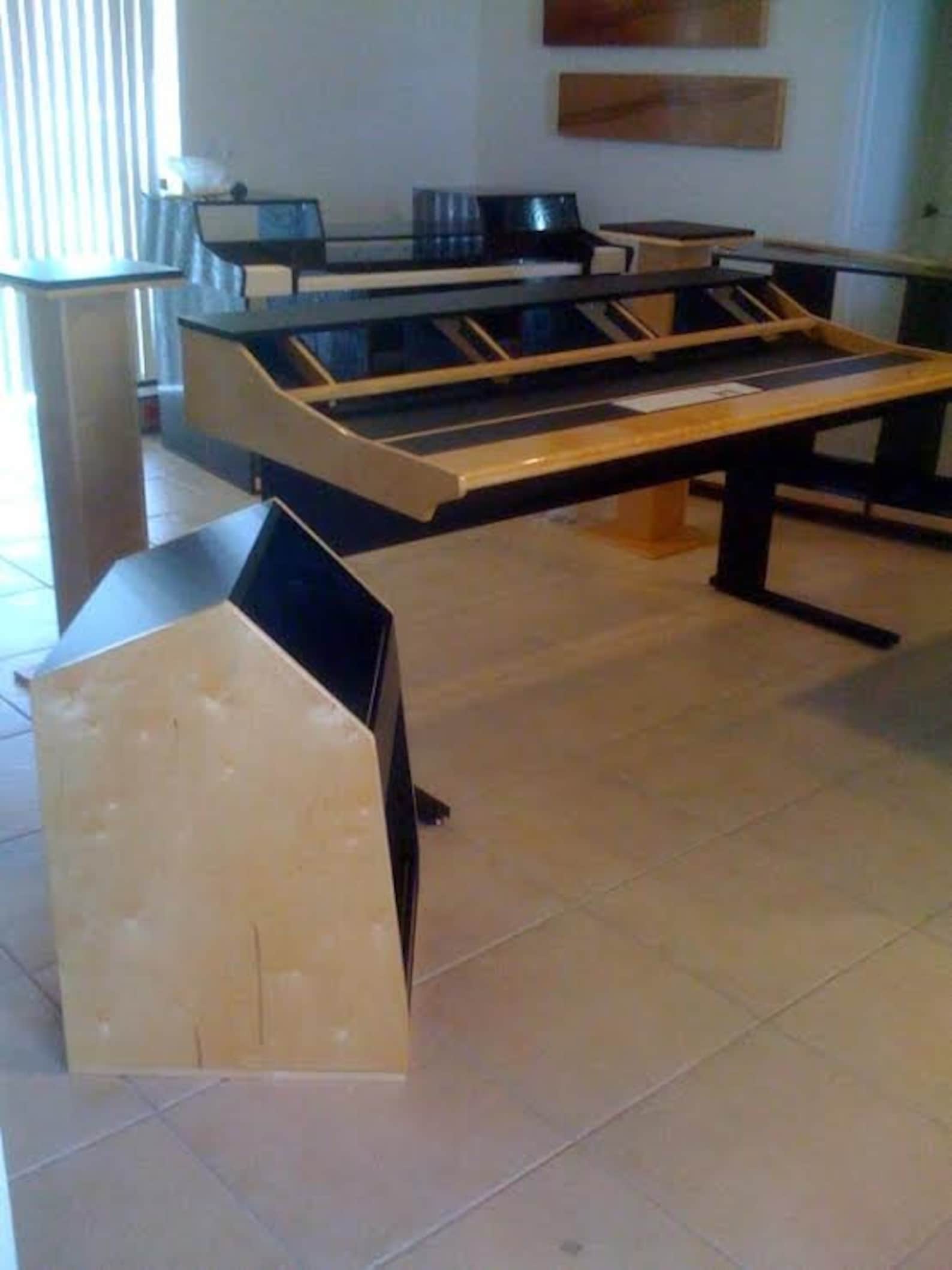 Custom Recording Studio Workstation Desk - Etsy