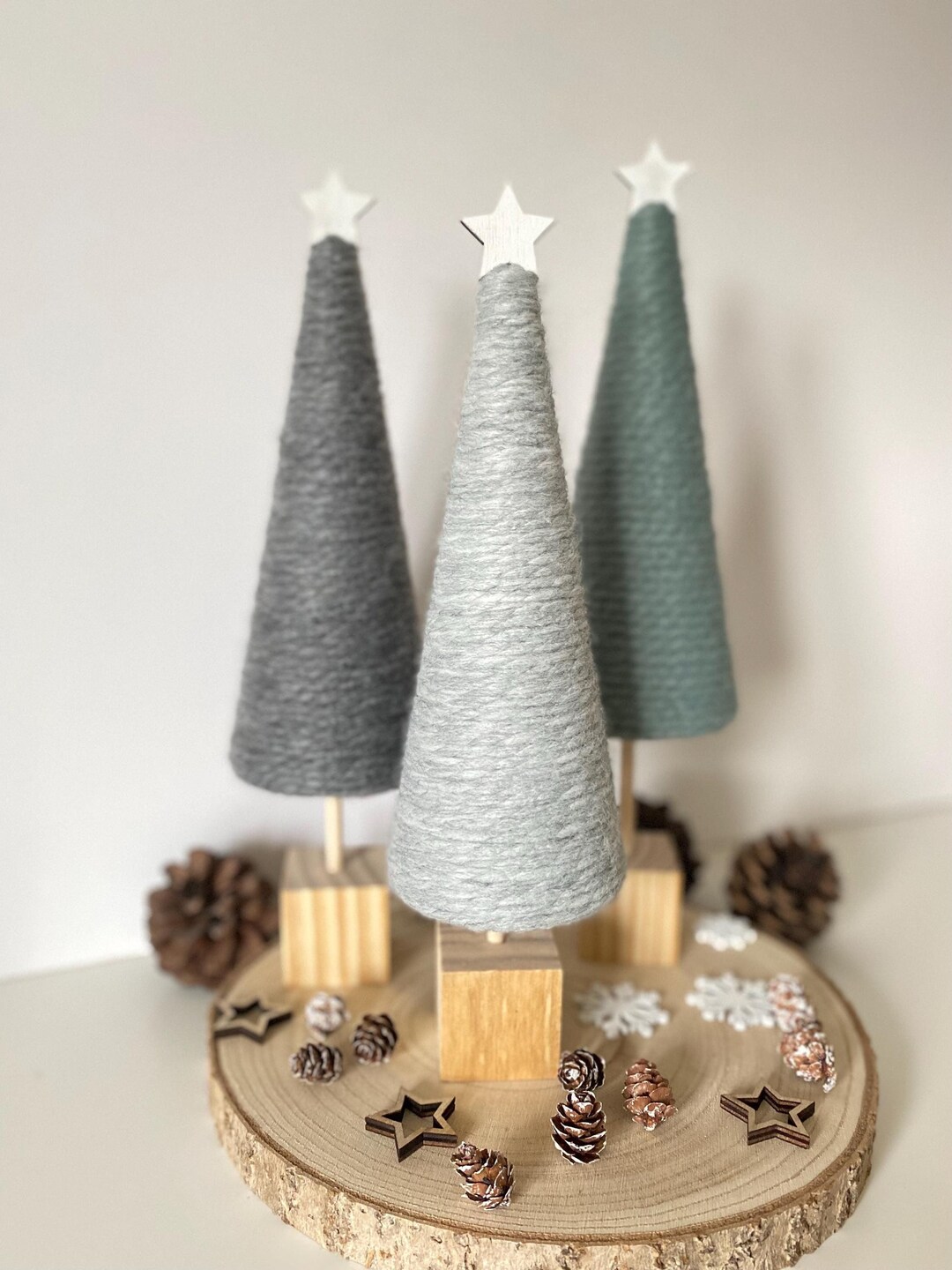Yarn Christmas Tree on a Stand, Christmas Decoration Ornament ...