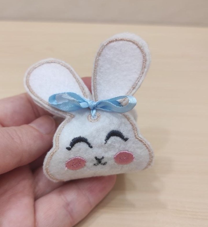 Bunny. Candy Box. Machine Embroidery Design 5 Sizes. 10 Formats - Etsy