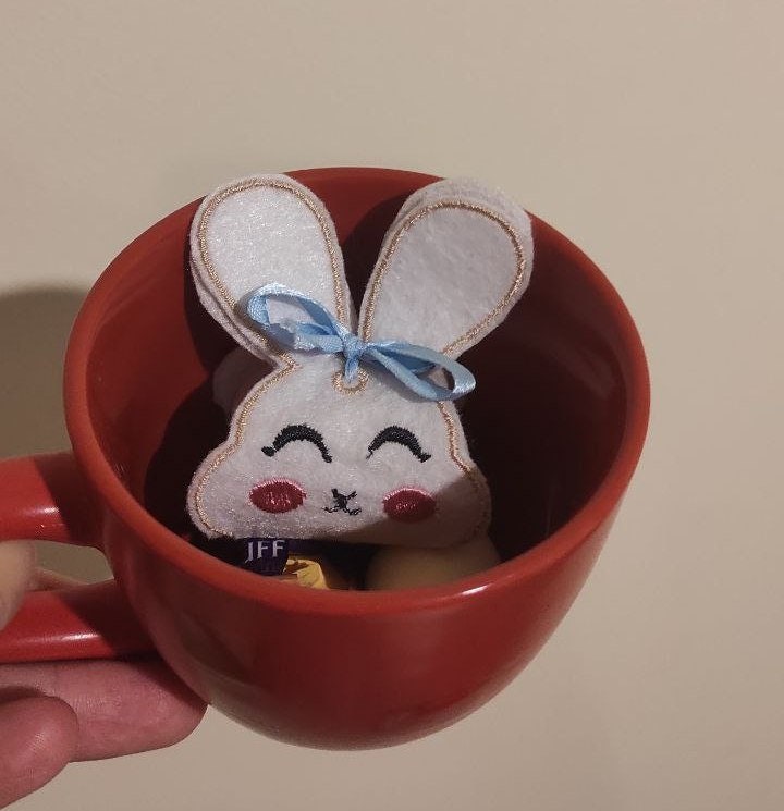 Bunny. Candy Box. Machine Embroidery Design 5 Sizes. 10 Formats - Etsy