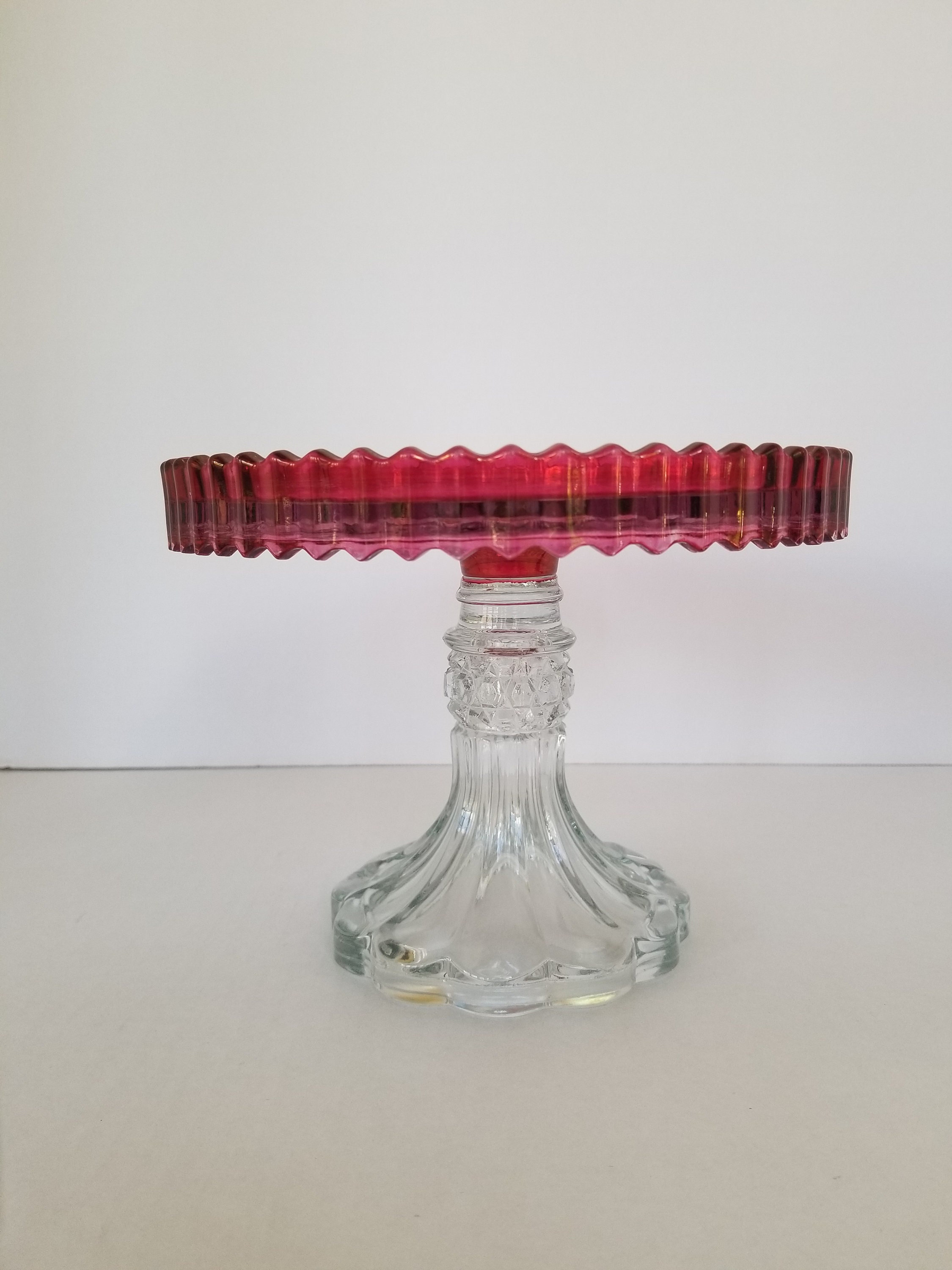 Art & Collectibles Collectible Glass Ruby stain 1902 Kings Crown Cake ...
