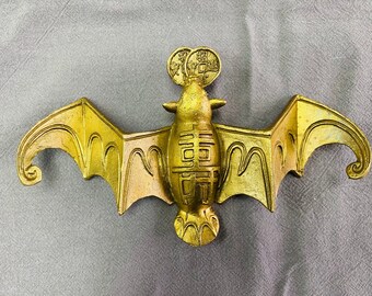 Tiny Bat Statue - Etsy