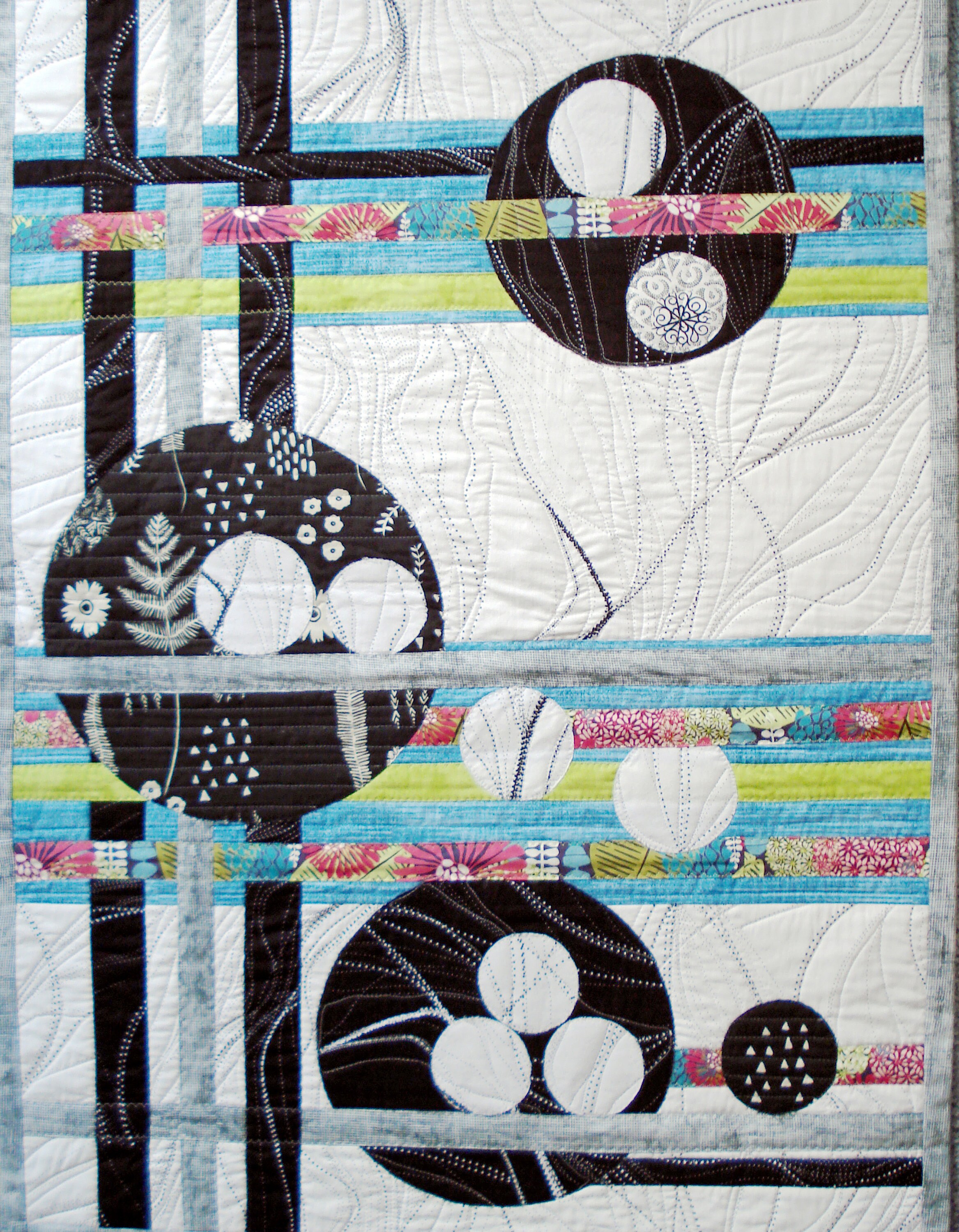 Bubble Play Small Art Quilt Pattern 26