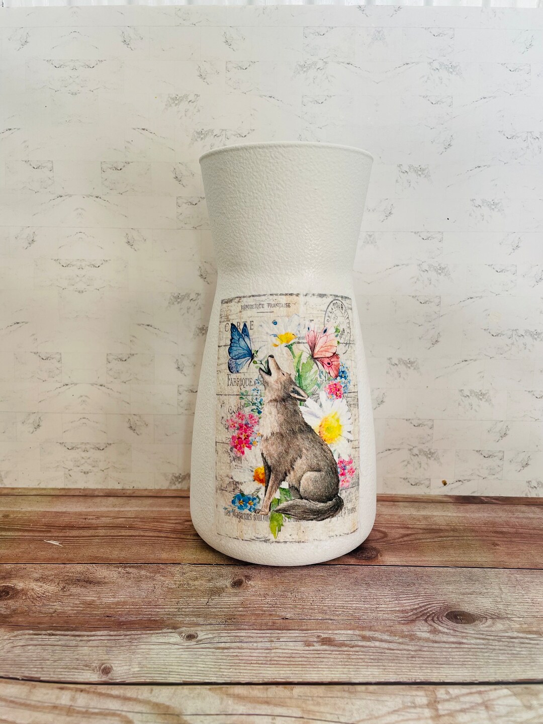 Wolf Themed Flower Vase Wolf Vase Wolf Themed Home Decor - Etsy UK