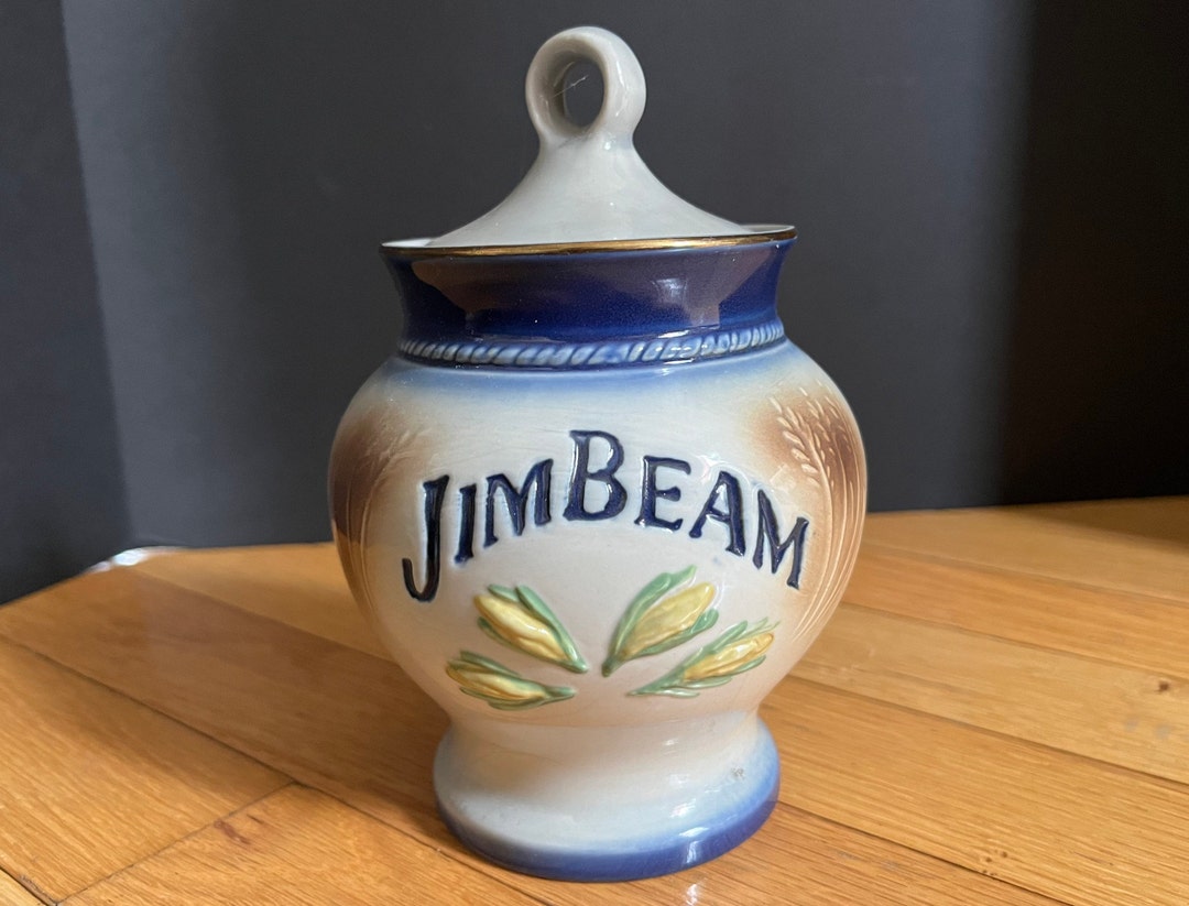 Vintage 1978 International Association of Jim Beam Bottle & Specialties ...