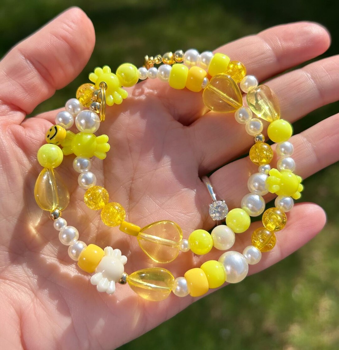 Mismatch Necklace; Yellow Bead Necklace; Pearl Necklace; Multicoloured ...