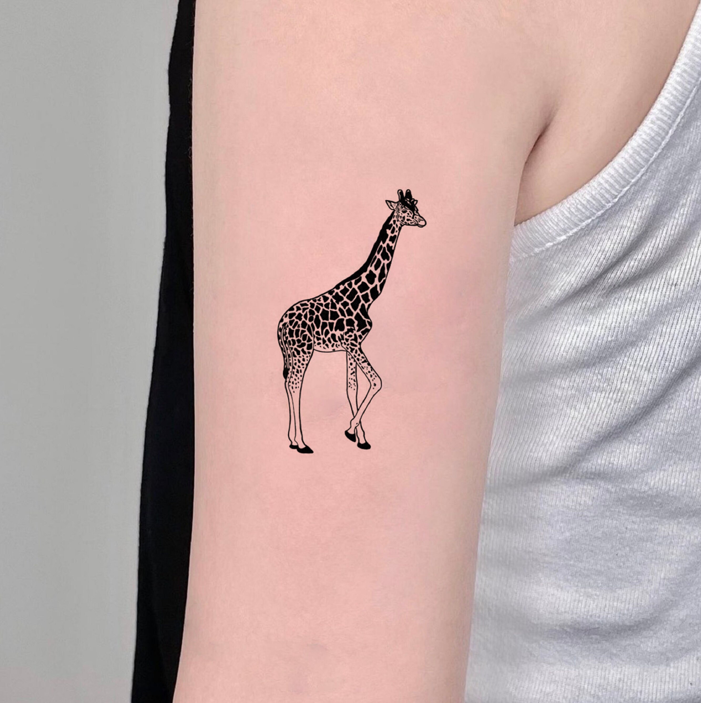 Simple Giraffe Tattoos