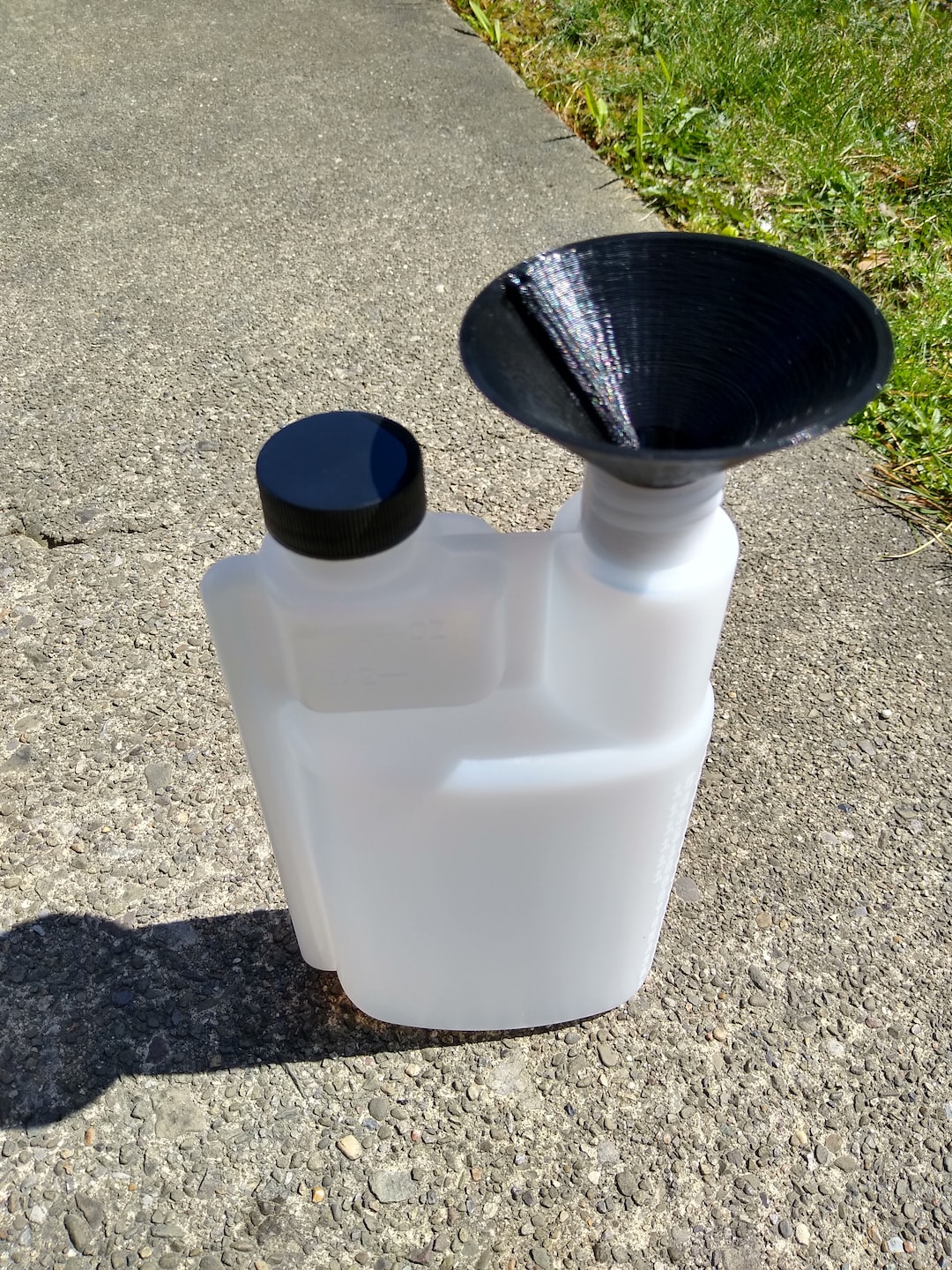 16oz Graduated Dispenser for Measured Liquor Shots or Fuel Additives ...