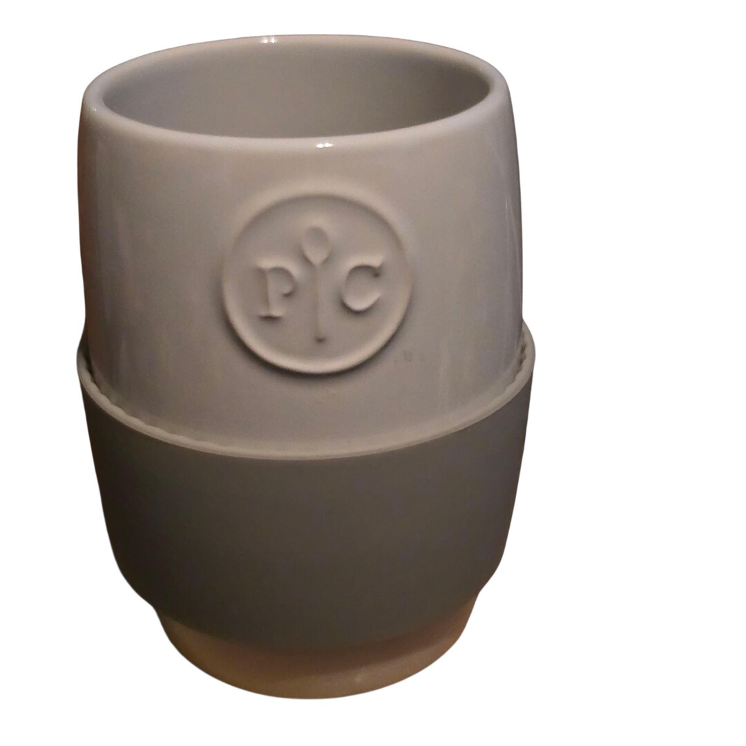 Pampered Chef Oversized Stoneware Mug | White & Gray Gripper Handle ...