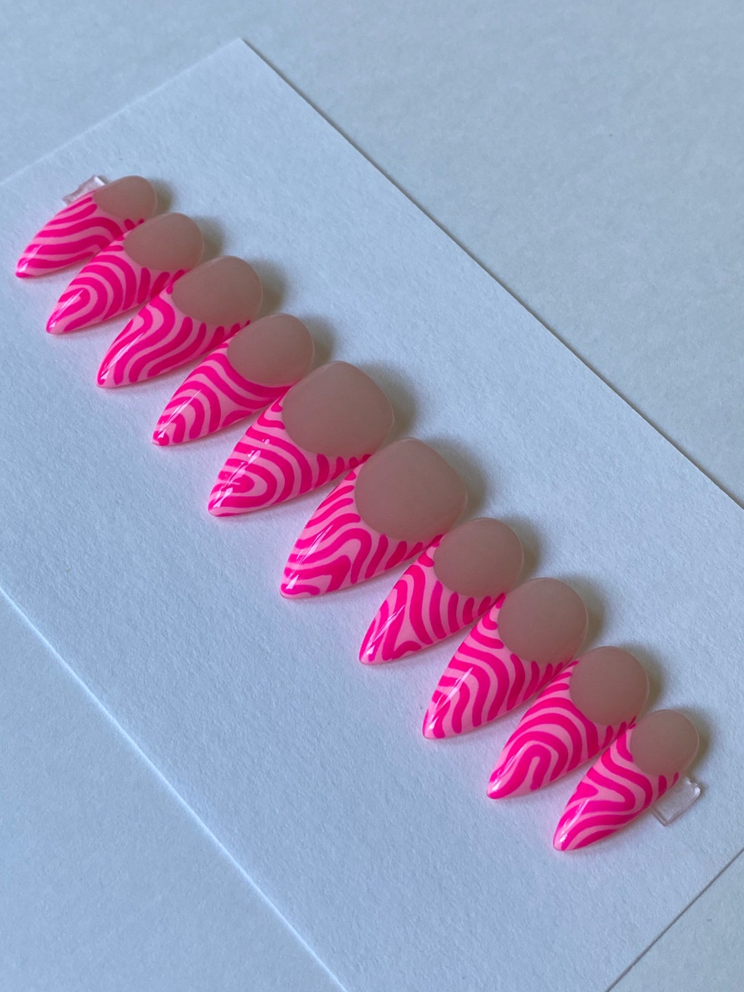 Pink Wavy French Tip PRESS ON NAILS Hot Pink Nails Trippy - Etsy