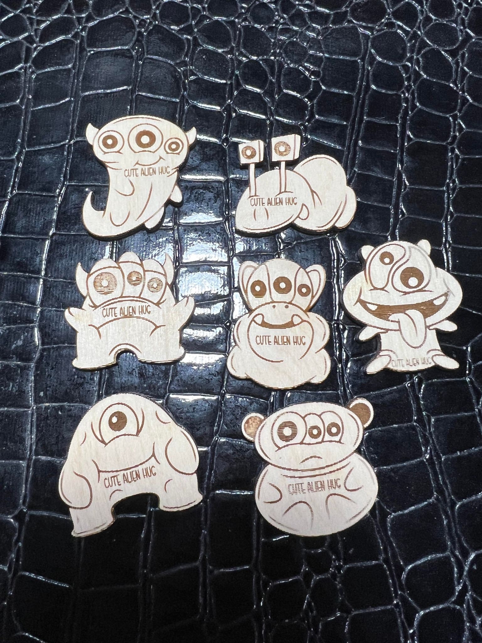 Cute Alien Pocket Hug SVG File Only - Etsy