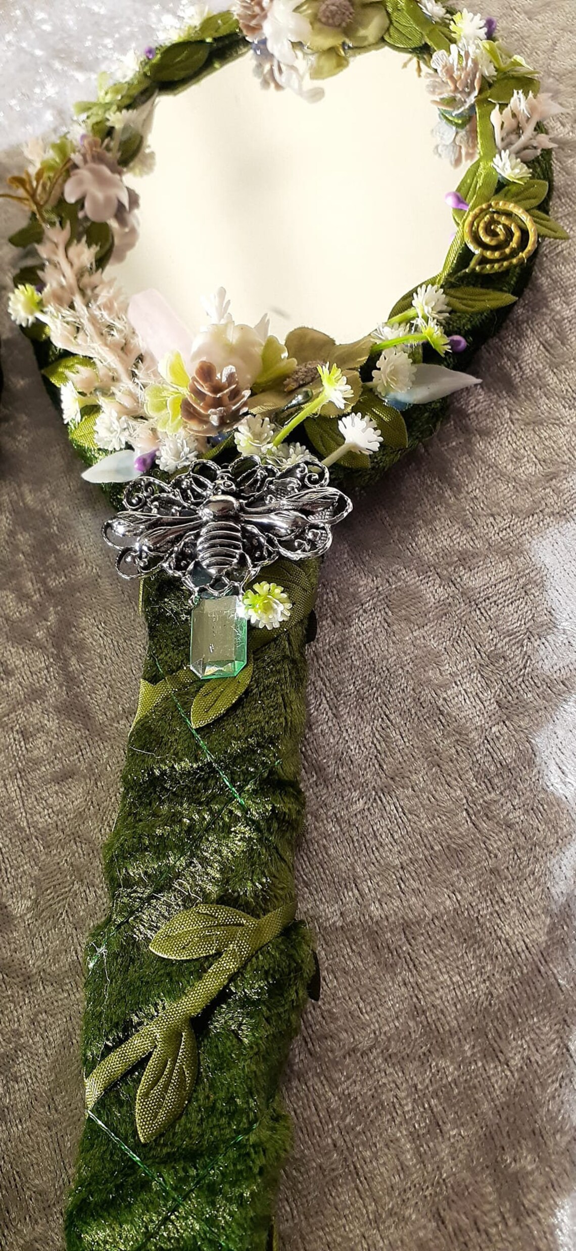 Ethereal Dreams Magick Hand Mirror With Rose Quartz Point. - Etsy