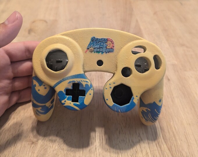 BLEMISHED, READ - Custom Painted Super Mario Sunshine Gamecube Controller Shell - Etsy