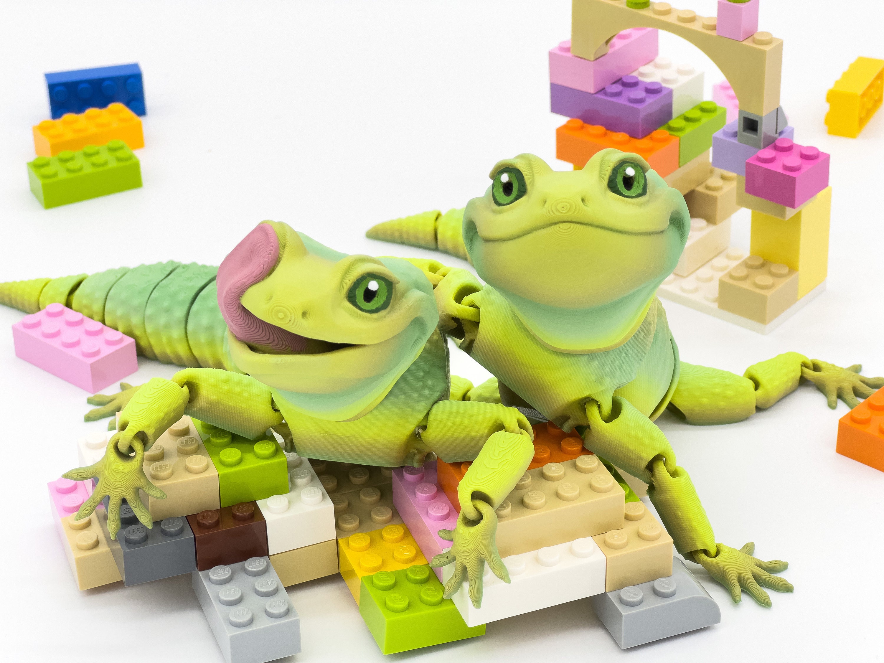 Articulated Gecko Toy - Etsy