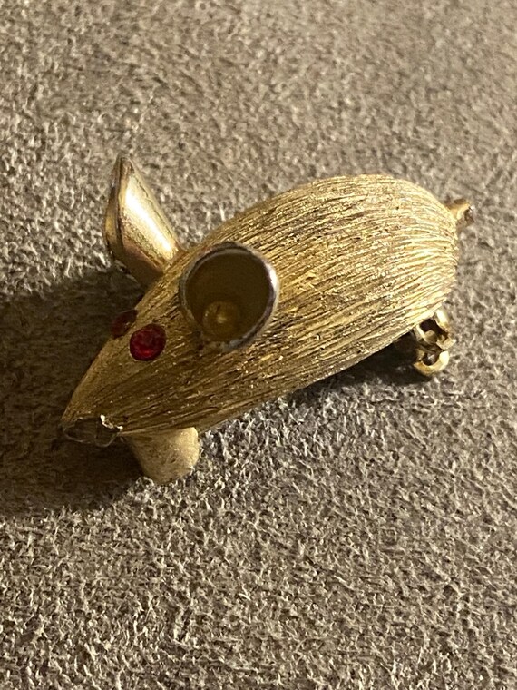 Vintage Small Mouse with Red Eyes & Squiggly Tail Gol… - Gem