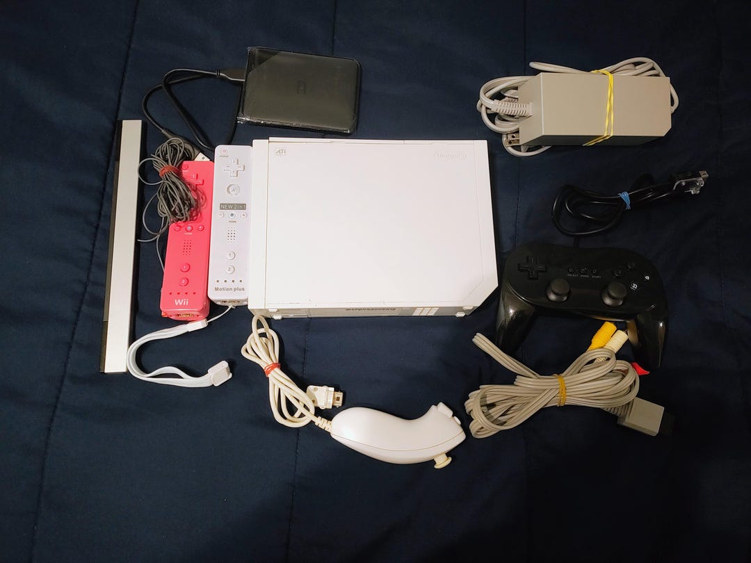 2tb Wii Console Bundle 950 Wii and Gamecube Games+ 32gb Retro ...