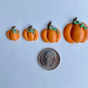 Royal Icing Pumpkins I Edible Toppers I Halloween Transfers - Etsy