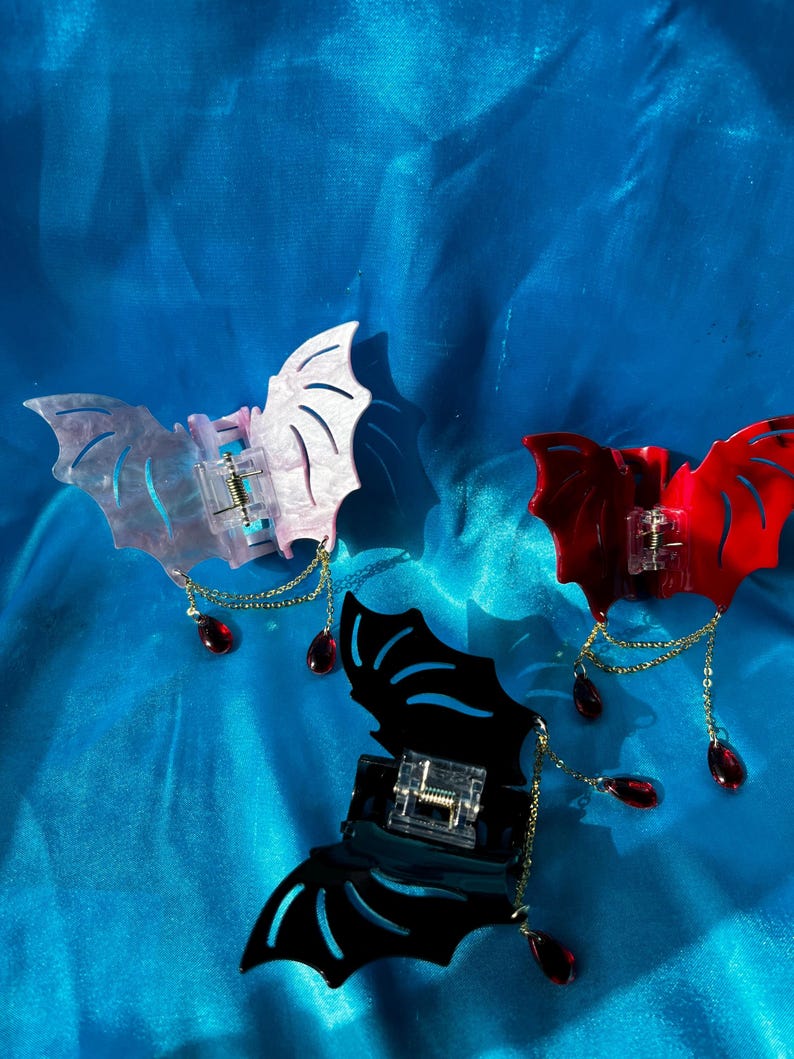 Silver Bloody Bat Hair Claw Bat Hair Claw Vampire Hair Clip Fang ...