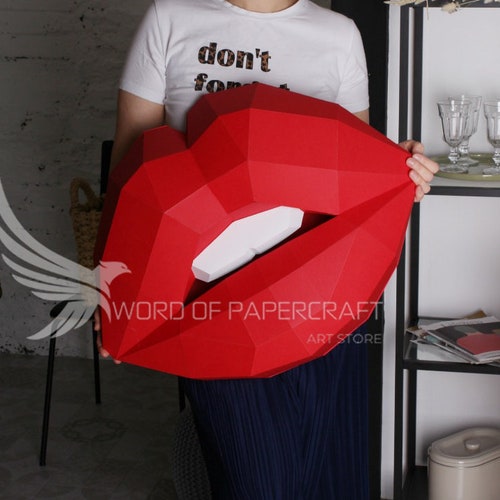 Lips on the Wall Low Poly Papercraft PDF Template - Etsy Canada