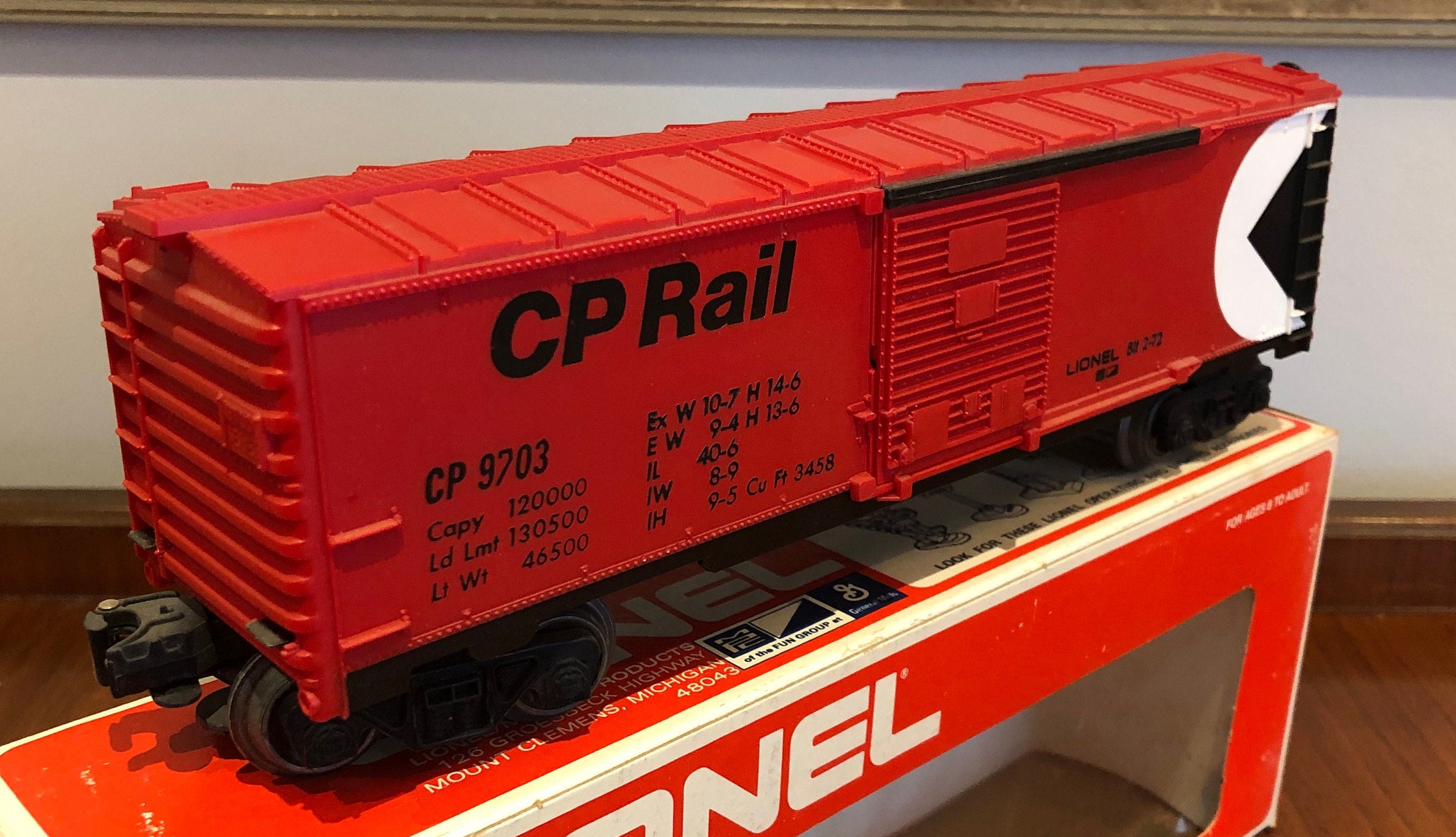 O and O27 Gauge Lionel 6-9703 CP Rail Boxcar Manufactured in 1972 - Etsy