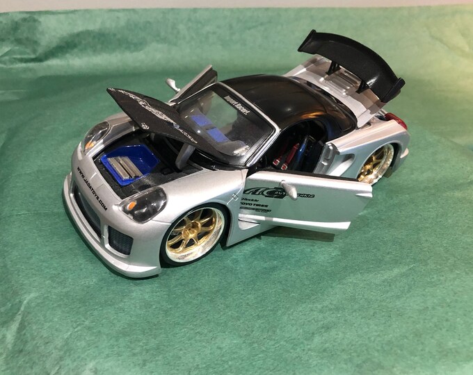Jada Toys Toyota MR2 Spyder 1/24 Scale Die Cast Model Car Manufactured ...