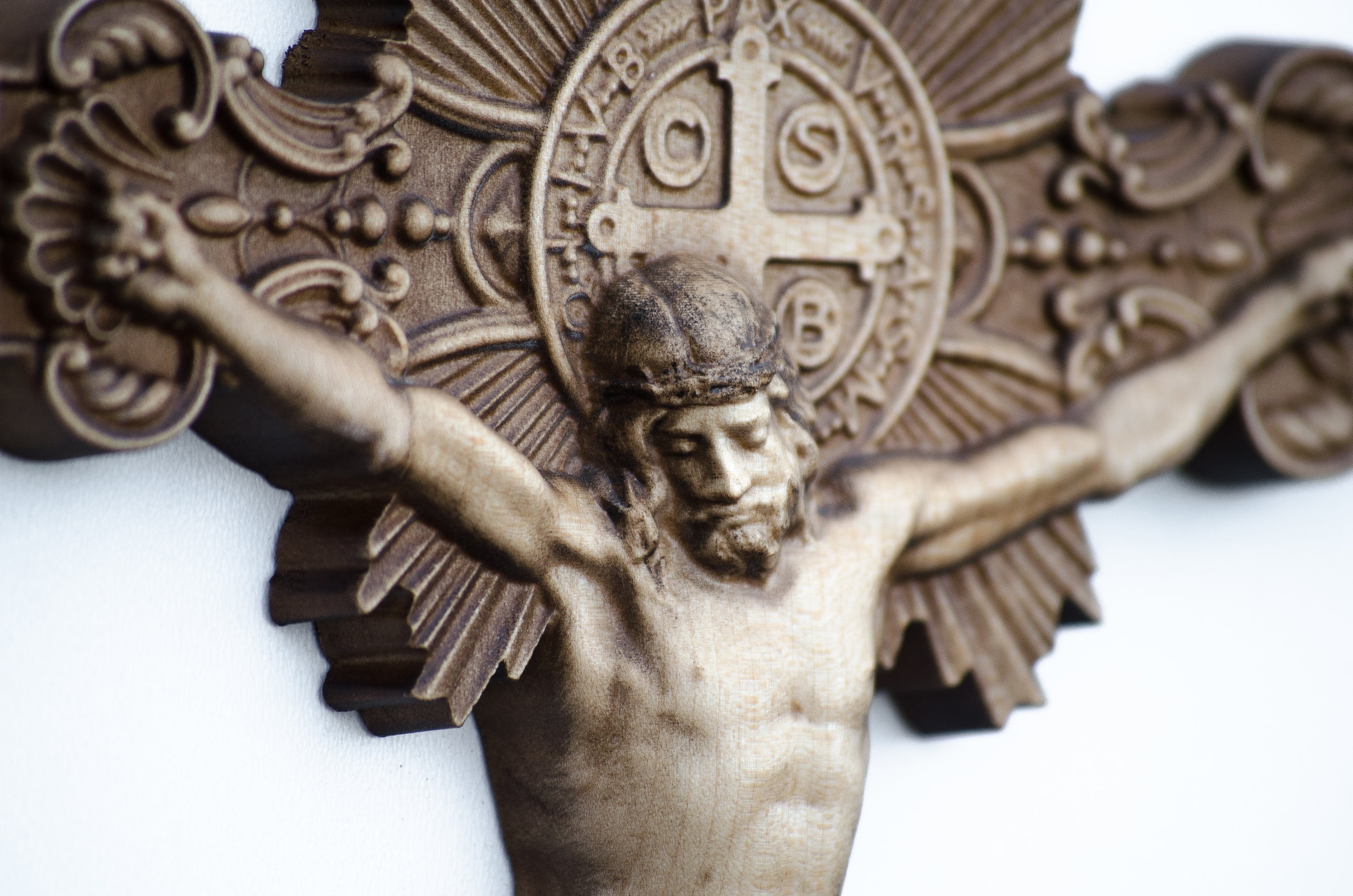 Crucifix Wood Carving丨wooden Christian Wall Crucifix丨highly - Etsy