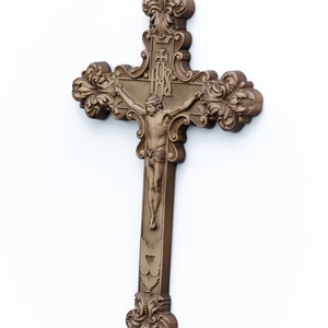 Crucifix Wood Carving丨wooden Christian Wall Crucifix丨highly Detailed 3D ...