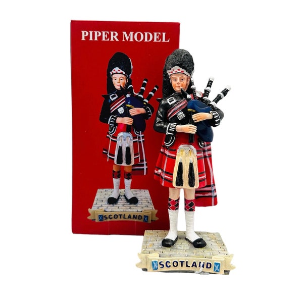 Scottish Bagpiper Figurines - Etsy