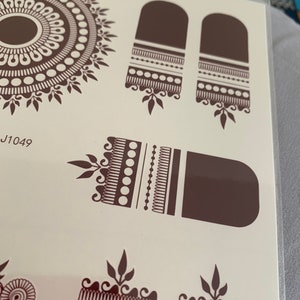 Instant Henna Tattoo Sticker Waterproof Red Fake Mehendi Sticker ...