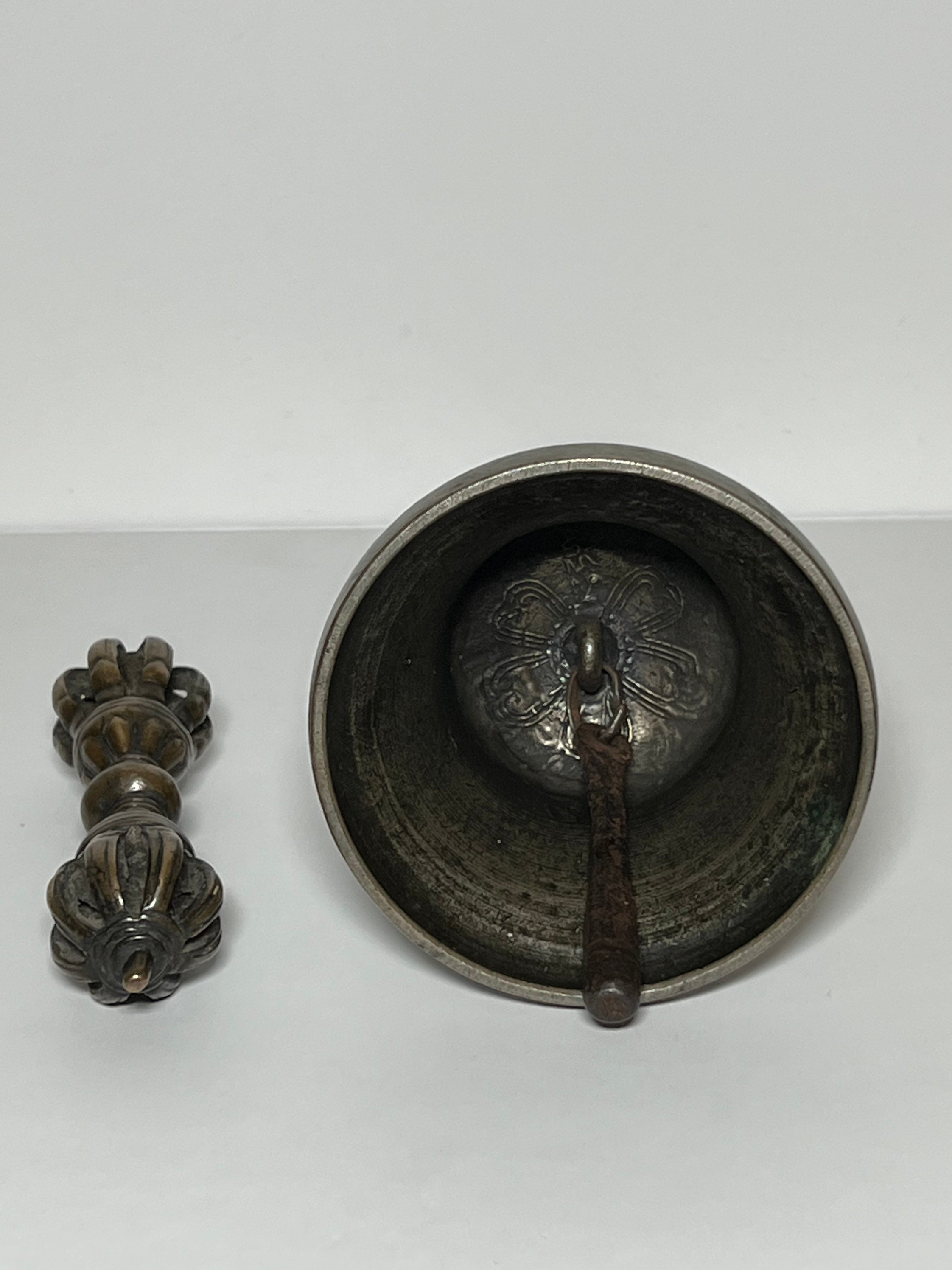 Antique Masterpiece Buddhist Bell (dril-bu) and Dorje (scepter) Set ...