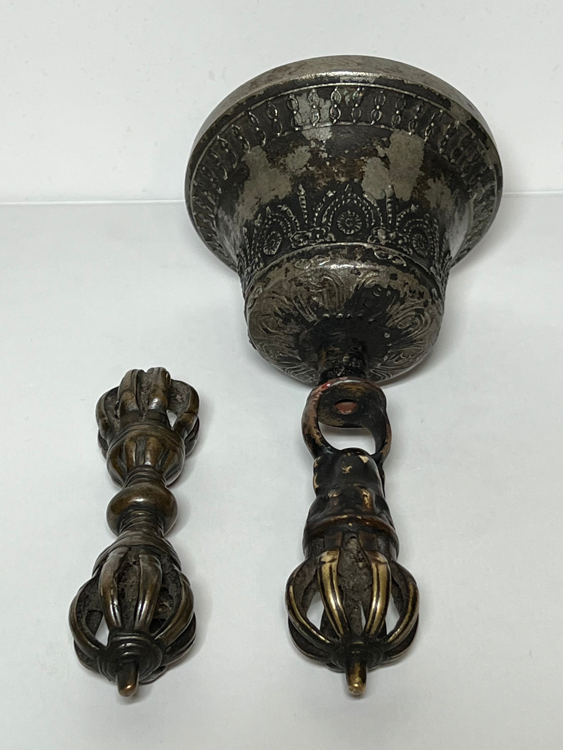 Antique Masterpiece Buddhist Bell (dril-bu) and Dorje (scepter) Set ...