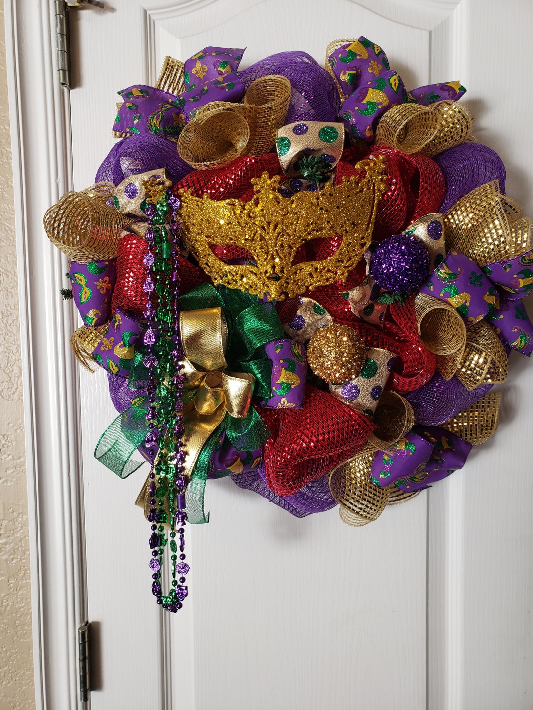 Mardi Gras Wreath, Pixie Wreath, Carnival Wreath, Mask Wreath - Etsy