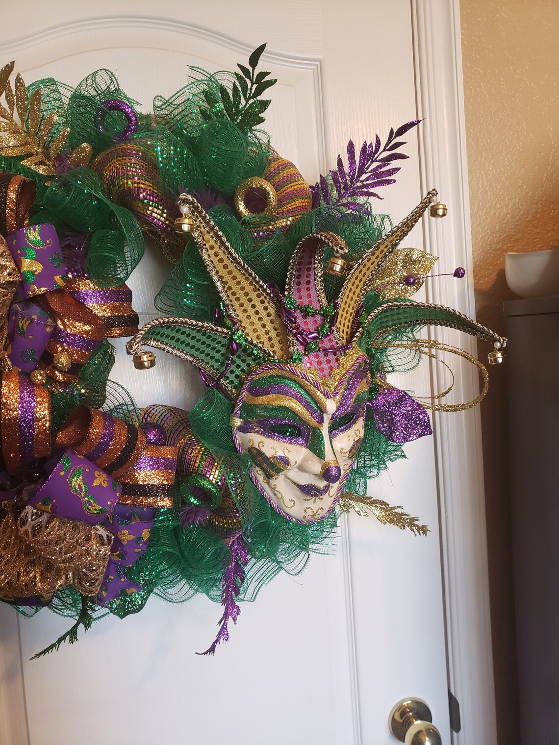 Mardi Gras Wreath, Mask Wreath, Jester Wreath, Glam Mardi Gras Wreath ...