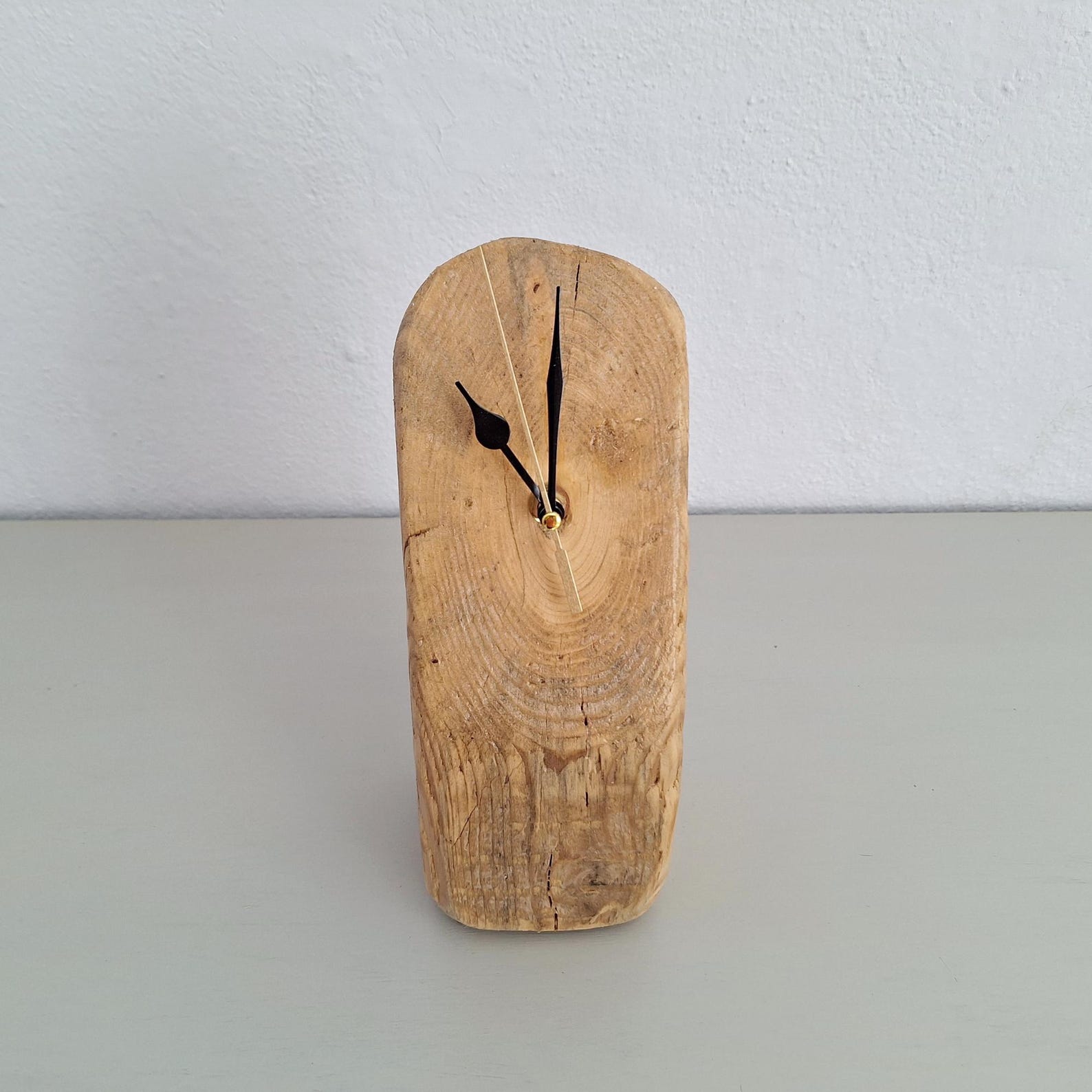 Unique Table Clock, Driftwood Desk Clock,rustic Desigh - Etsy
