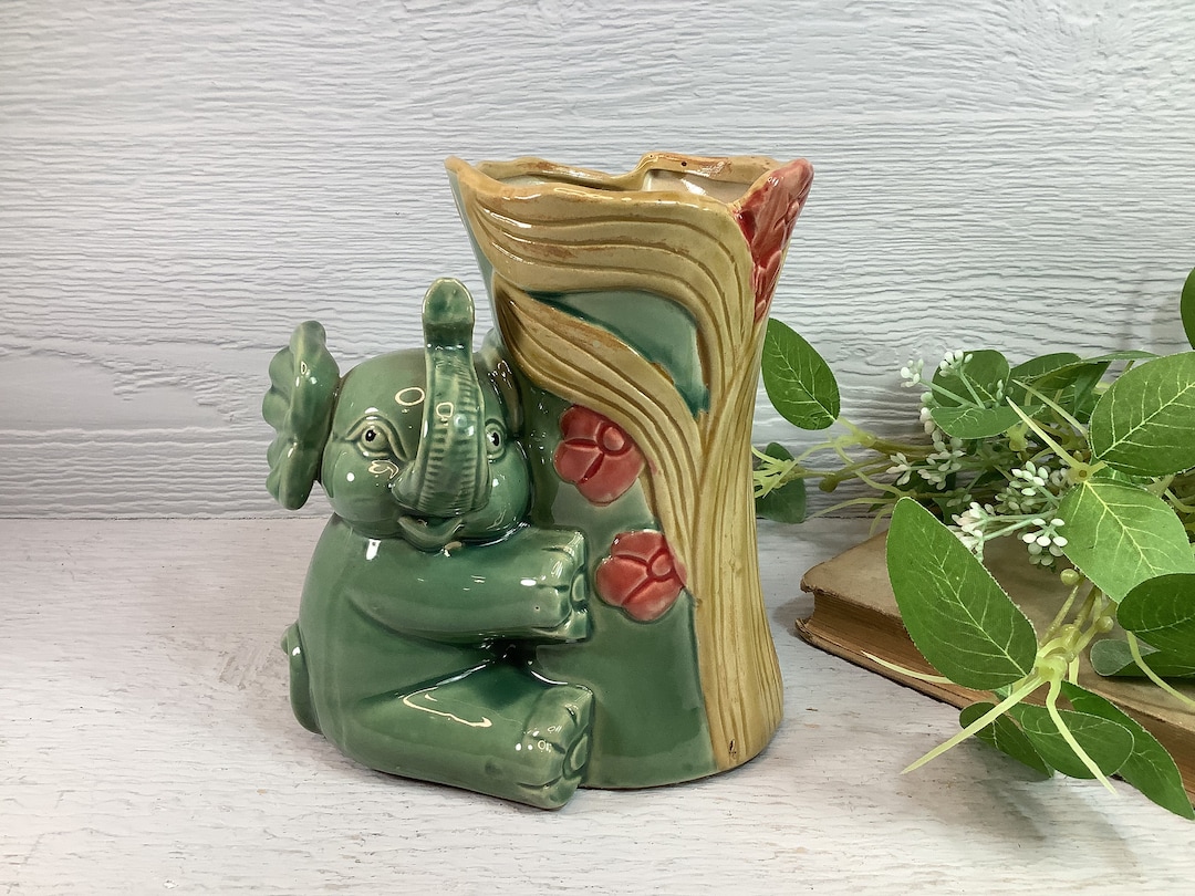 Vintage Ceramic Green Elephant Vase/ Glossy Ceramic Elephant Vase ...