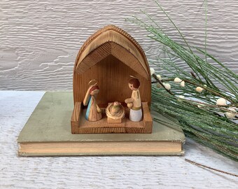 Carved Olive Wood Nativity Set Faceless Figures Christmas Gift - Etsy