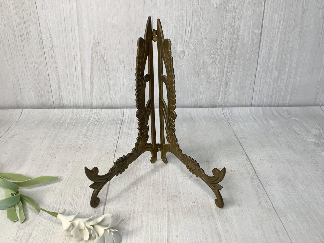 Vintage Ornate Brass Easel/ Gold Toned Metal Table Easel/ Metal Ornate ...