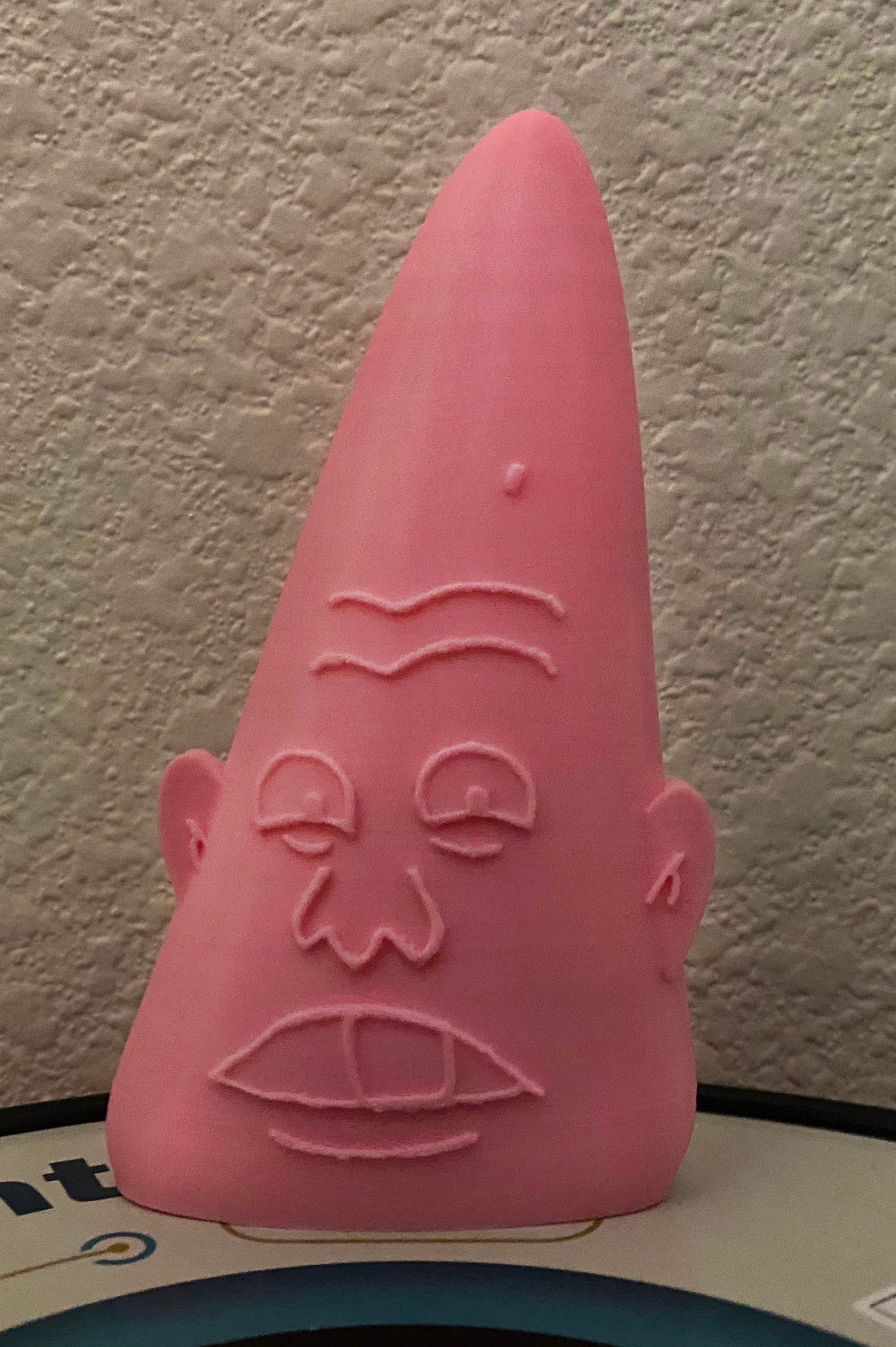 Pinhead Larry 3D Print Desk Decoration Meme Sculpture | Etsy UK