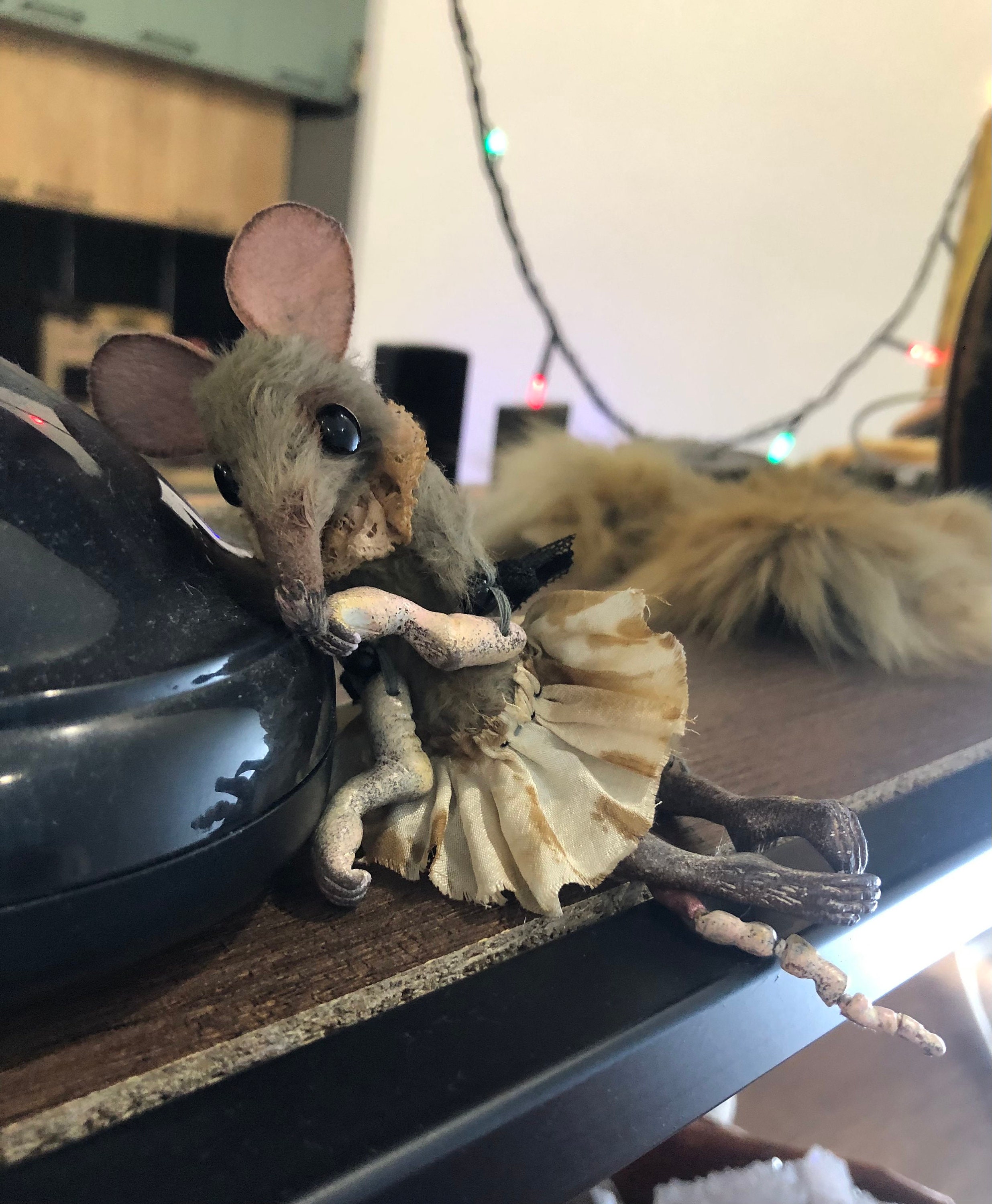 Tiny Poseable Skeleton Rat Doll. BJD Blythe Companion by Ratberry - Etsy