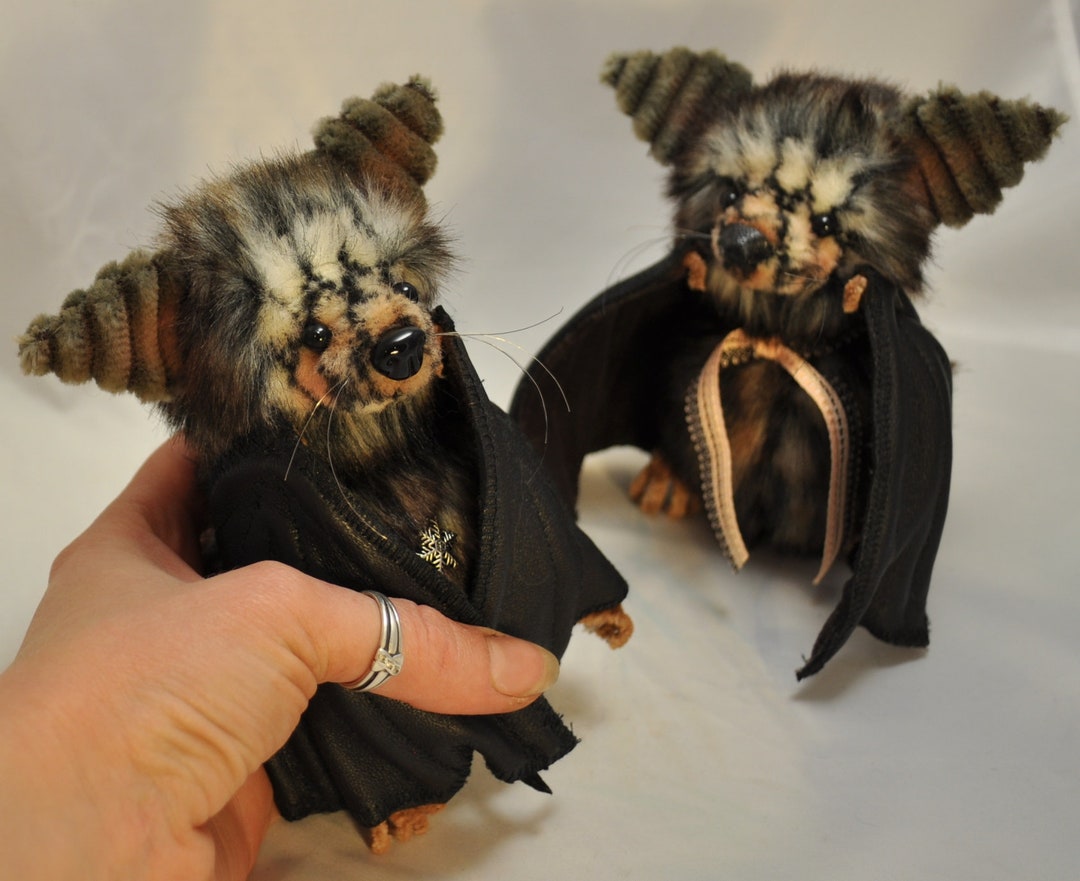 Handmade Plush Bat Toy: Poseable Halloween Decor by Ratberry - Etsy